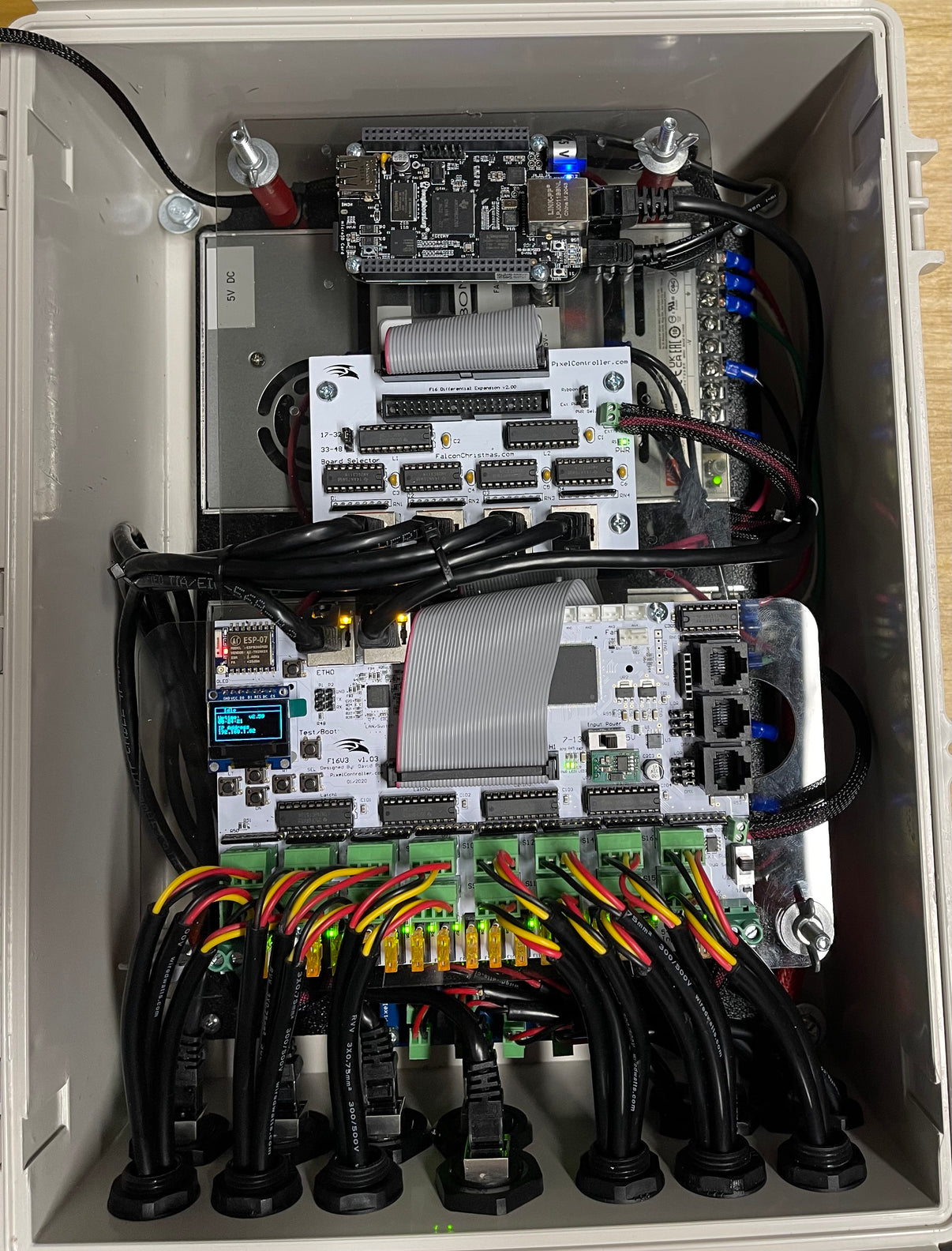F16V4 Pixel Controller – Holiday Lighting Controller